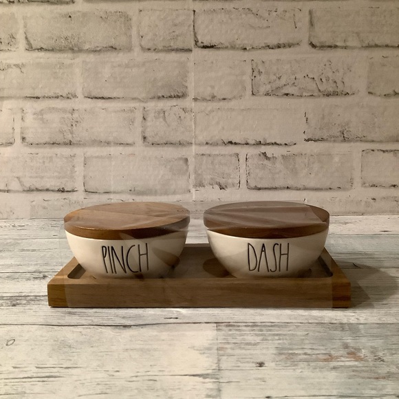 Rae Dunn | Kitchen | Rae Dunn Pinch Dash With Wood Lids Tray | Poshmark
